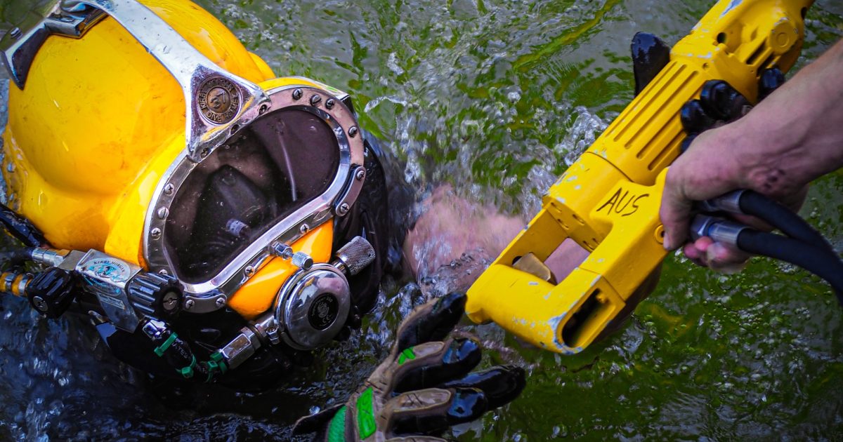 Community | AUS Dredge and Dive